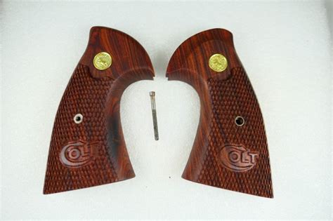 Worldwide Handgun Grips Colt Handgun Grips