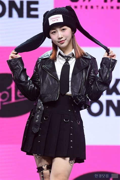 케플러 히카루 귀여운 모자가 찰떡이네~ 한국경제