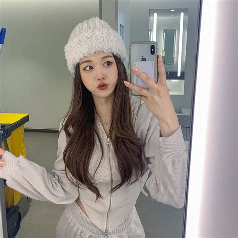 [소두핏💓앙고라퍼] 도톰 포근 앙고라 밍크 퍼 비니 털모자 방한모자 뽀글이 양털 부클 모자 겨울 아이템 블랙 아이보리 다크베이지