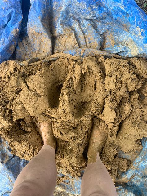 Building With Cob Part II Soil Tests And Mixing Cob The Druids Garden