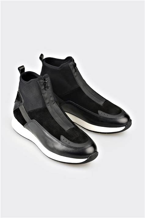 Erkek Bot Modelleri Ve Fiyatları Elle