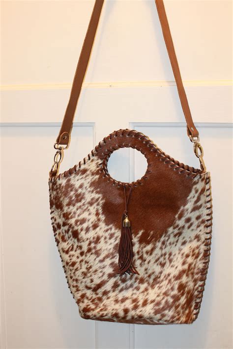 Descubre 900 Ideas De Bolsas Nuevas En Este Tablero De Pinterest Carteras Bolsos De Cuero