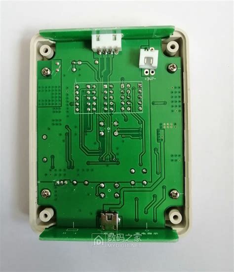 展示一下我新做的毫欧表，采用经典的icl7107电路 创意diy 数码之家