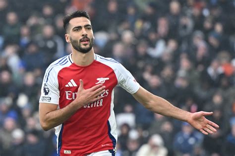 Arsenal Player Ratings Vs Leicester Mikel Merino Steps Up Amid Striker
