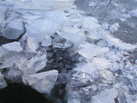 Осколки льда (58 фото)