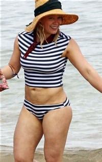 Britney Spears And Hilary Duff Are Hardbody Milfs In Bikinis
