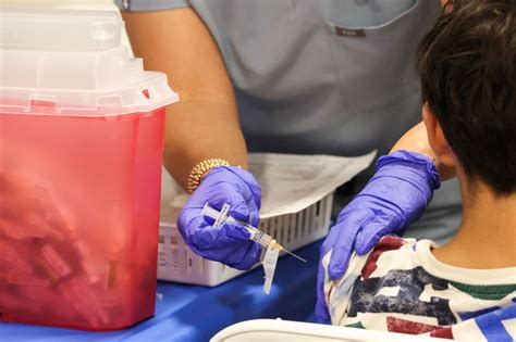 Doctors Are Ignoring New Federal Vaccine Recommendations Cnn