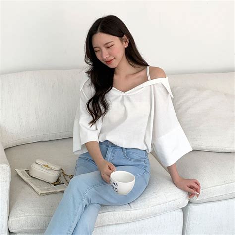 유야 러블리 린넨 오프숄더 커프스 블라우스 데이트룩 하객룩 여리핏 Bl0008 여름 코디