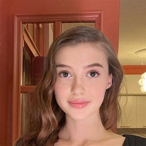 Olivia Cláudia Motta Casta On Instagram Olivia Model Marble Machine