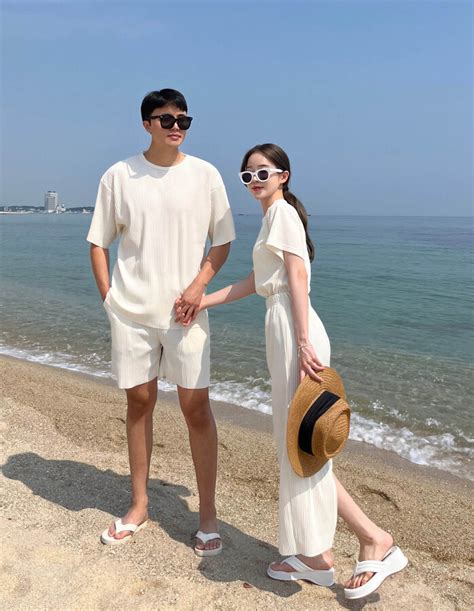 엄라이브 시밀러룩 강추세트가 고퀄 플리츠 밴딩 스커트 반팔 반바지 쫀쫀 커플룩 트레이닝 남녀공용 세트 꾸안꾸 휴양지 여름 바다룩