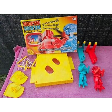 Mattel Rock Em Sock Em Robots Boxing Board Game Online Marketplace Everymarket