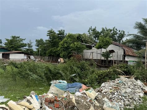 ခွေး ၅၀၀ ခန့် စောင့်‌ရှောက်ထားသည့် ဂေဟာ တစ်ခုလုံး လေဆင်နှာမောင်းကြောင့် ပျက်စီး သံလွင်ခက်