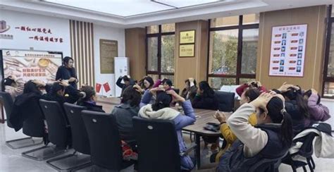 滕州市龙泉街道金河湾社区新时代文明实践站举行“扮靓美好生活，共建和谐家园”活动腾讯新闻