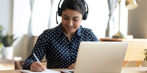 ۳۰ فیلم آموزش زبان انگلیسی با آهنگ برای کودکان رایگان چرب زبان