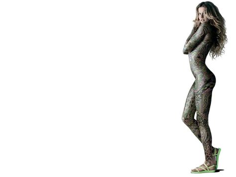 Gisele Bundchen Aka Gisele Caroline Bundchen The Return Of The Sexy Model Victoria S Secret