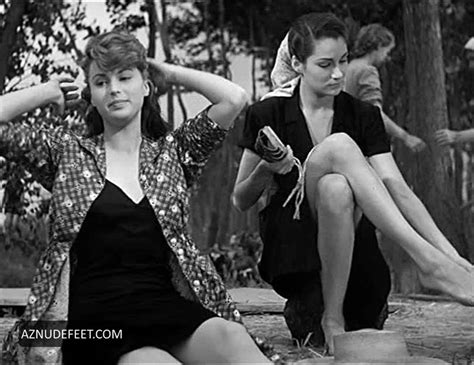 Doris Dowling Feet Aznudefeet