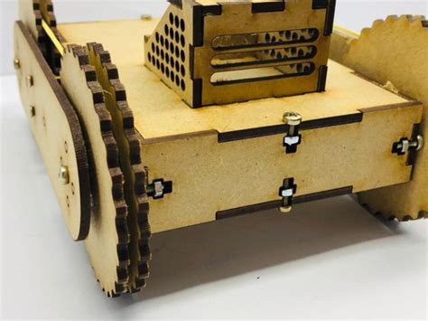 Chassi De Robô De Esteiras Kit Robótico Para Arduino Frete Grátis