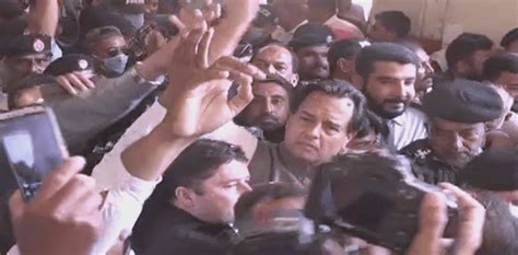 Sindh Govt Forms Committee To Probe Safdars Arrest Ig Sindh Issue