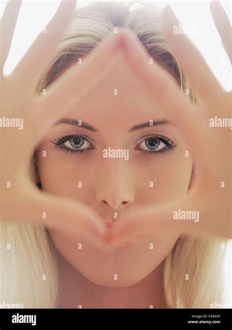 Triangular Head Shape Hi Res Stock Photography And Images Alamy