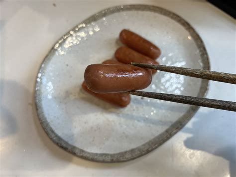 一番美味しいソーセージの焼き方とは？安いウィンナーを旨く焼く方法 4yuuu