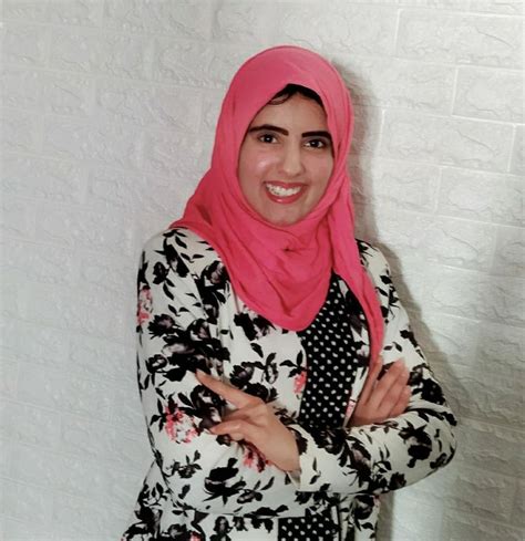 Oumaima Hrich Givingtuesday