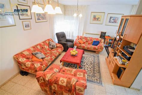 נכס החודש בכרמל דירה למכירה ברחוב הנשר 6 חיפה כרמל ותיק פתרונות נדלן
