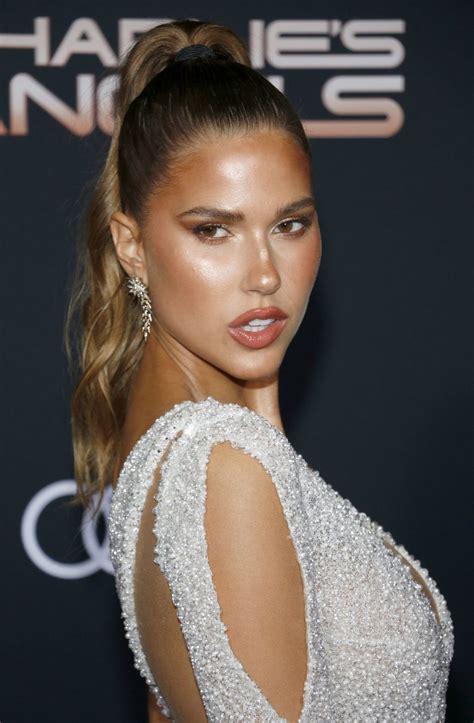 Kara Del Toro Sexy 12 Photos Thefappening