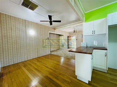 83 Hackett Terrace Richmond Hill Jensens Real Estate And Livestock