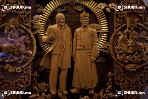 ФОТО Их жанжин Д Сүхбаатар дүрслэх урлагийн бүтээлд мөнхөрсөн нь