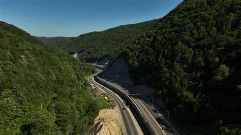 საავტომობილო რიკოთის 4 ზოლიანი ჩქაროსნული გზის დარჩენილი 4 კმ იანი მონაკვეთის აღმოსავლეთ