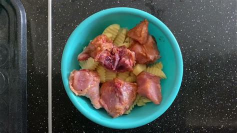 Жареная курица с картошкой в духовке Youtube