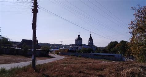 Русская Лозовая — Обзор