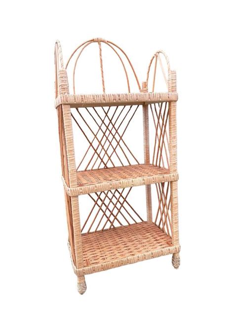Єтажерка плетена на 3 полиці — ціна 2277 грн у каталозі Етажерки Купити товари для дому та