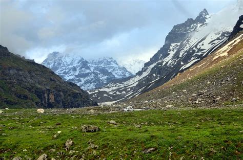 Best Time To Visit Hampta Pass Trek