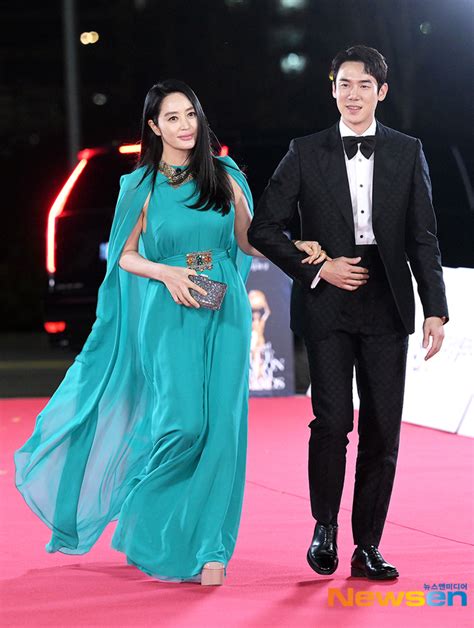 김혜수 유연석 청룡영화상 레드카펫[포토엔hd] 뉴스인코리아