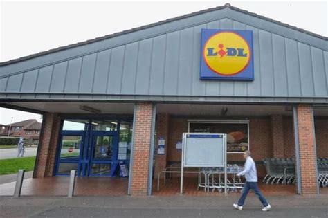 Lidl Shoppers In Meltdown Over Hilarious Checkout Experiences Video