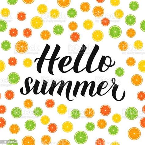 안녕하세요 여름 서 예 레터링 화려한 감귤 패턴입니다 계절 타이포 그래피 포스터입니다 손으로 쓴 기호 디자인 벡터 일러스트입니다 배너 전단지 T샷을 위한 템플릿을 편집 하기
