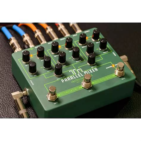 User Manual Electro Harmonix Tri Parallel Mixer English Pages