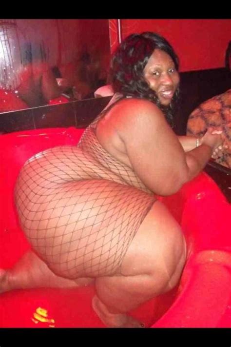 Muddypalms Super Overload Of Ass Pic