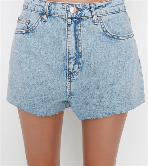 Buy Trendyol Cut Out High Waist Denim Shorts In Blue 6thstreet Qatar