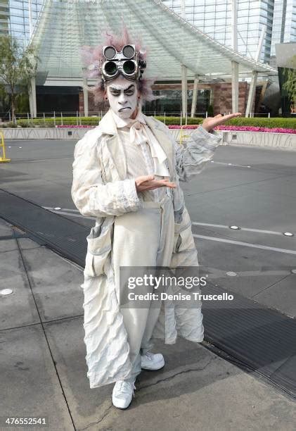Zarkana Cirque Du Soleil Photos And Premium High Res Pictures Getty