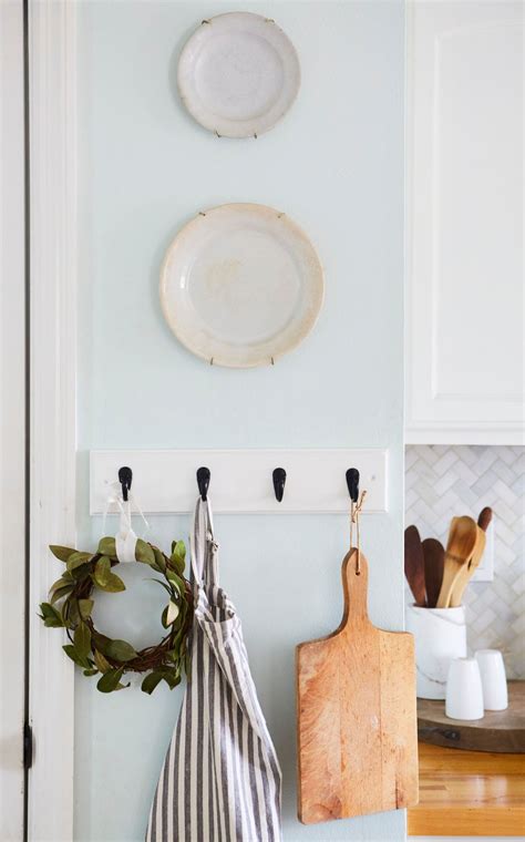Kitchen Accessories Wall