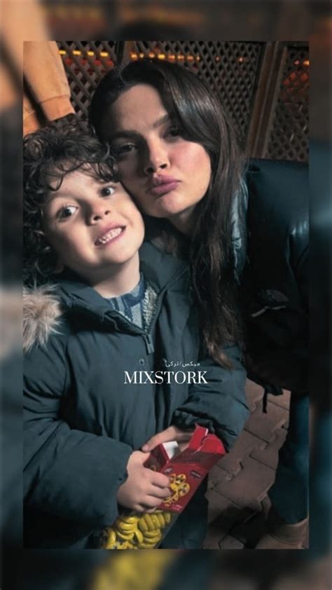 Imelika5 ‎نگاهشون فقط وقتی دیدنش😂😂 ترکی هانده افرا فرید عشق