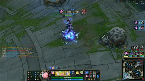 Seraphine Model Glitched Out Wanted To Share It Dont Think This Was Intentional For April