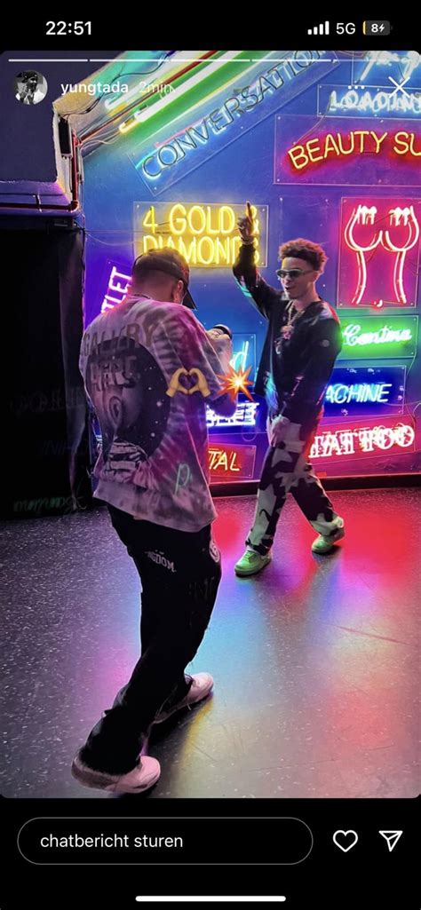 Whos Twerking In Blueberry Faygo Music Video Rlilmosey