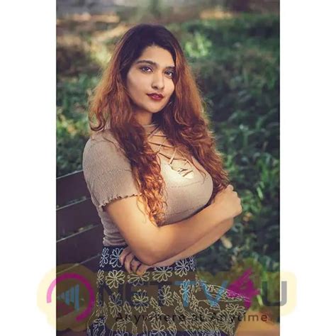 Actress Divya Saurabh Kedar Hot Sexy Images 566194 Galleries And Hd