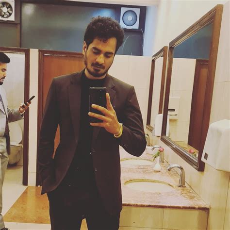 ankesh thakur medium