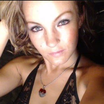 Stacey Bangs Babe Page Watch This Adult Model On FreeOnes