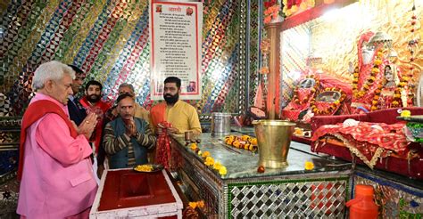 Lg Manoj Sinha Attends Historic Jhiri Mela Pays Obeisance To Baba