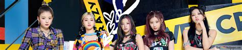 ITZY S Members In LOCO MV Photoshoot The Album Crazy In Love 4K Wallpaper Download